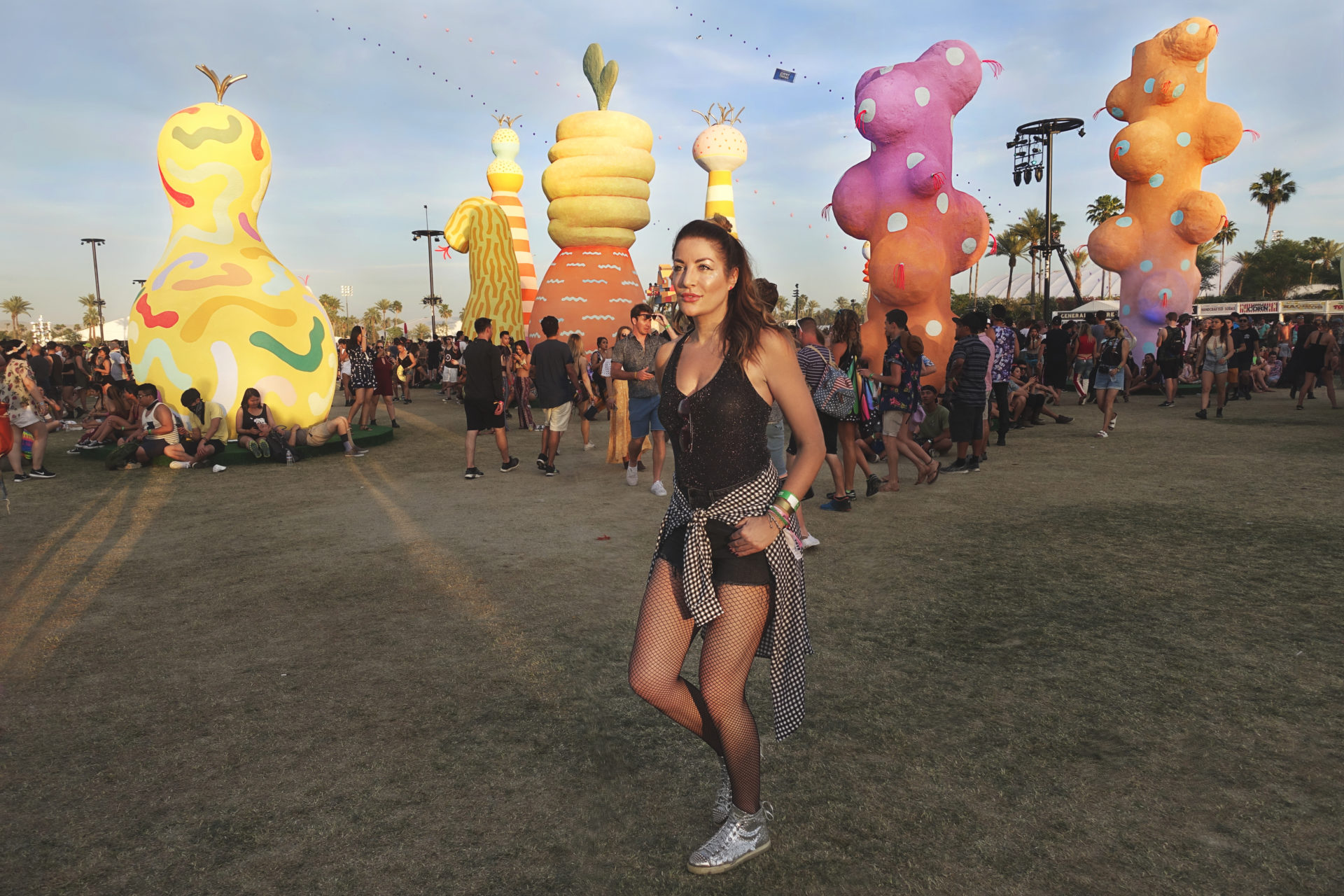 Coachella Festival | Music Outfits Style Parties Celebrities VIP & Hotels